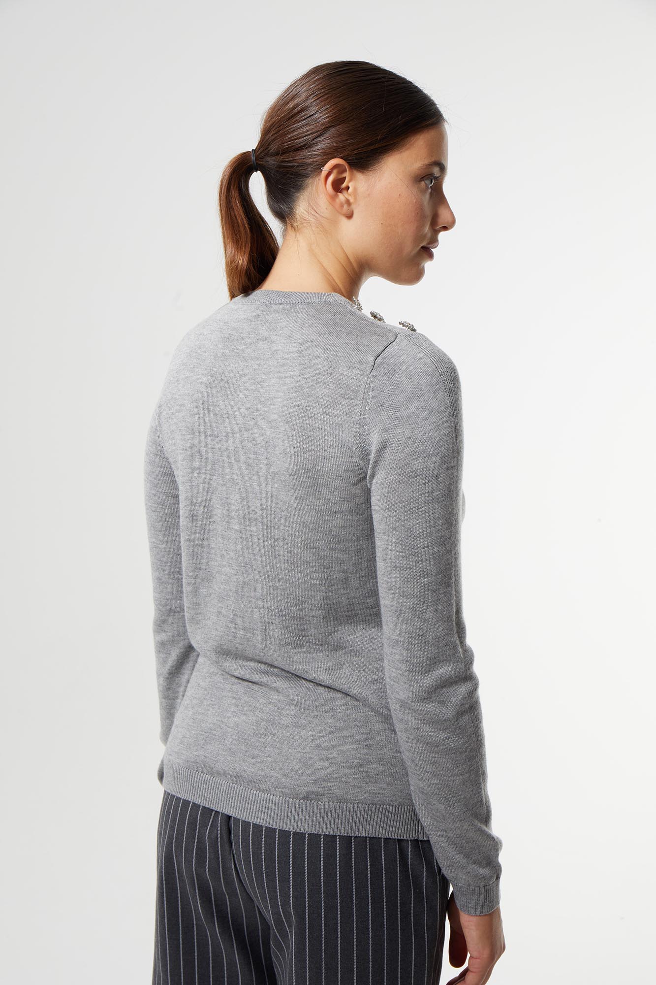 SWEATER ARAGON GRIS MEDIO | Etam Argentina